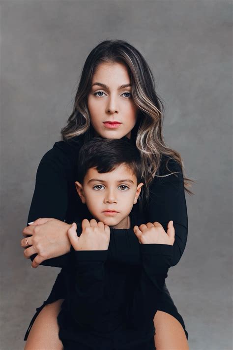 25 Ideas De Fotos Madre E Hijo En 2025 Fotos Madre Fotos De Madre E 25 Ideas De Fotos Madre E Hijo En 2025 Fotos Madre Fotos De Madre E