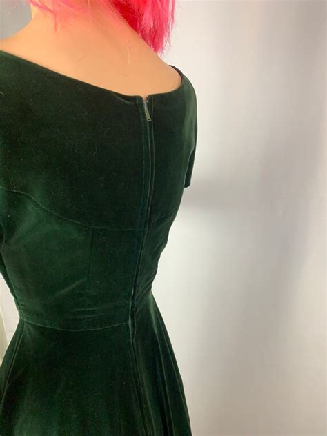 Emerald Green Velvet Cocktail Dress Gem