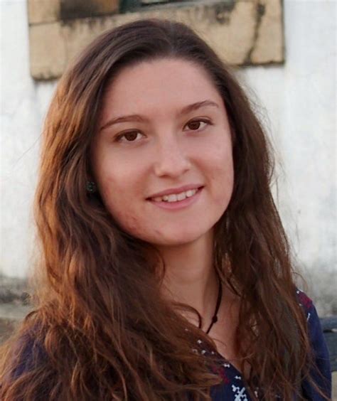 laura Álvarez torres medium