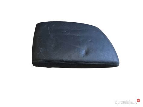 PodŁokietnik Bmw F20 F21 F22 F22 F23 Murzynowo Sprzedajemypl
