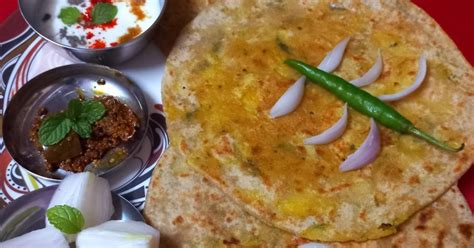 आलू पराठा Aloo Paratha Recipe In Hindi रेसिपी बनाने की विधि In Hindi
