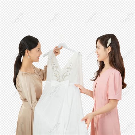 婚紗店服務員給顧客推薦婚紗圖片素材 Png圖片尺寸2000 × 2000px 高清圖案401807407