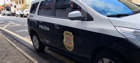 Homem é preso após matar colega de trabalho a facadas enquanto ele dormia no interior de SP