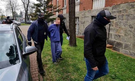 В Польше мужчина ножом порезал трёх украинских беженок одна скончалась
