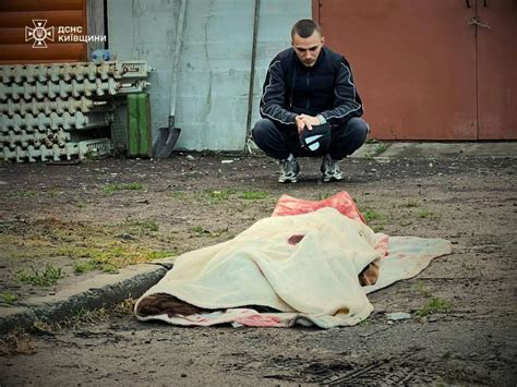 Їх Київщина💔 18 травня російські терористи вбили шахедом Анну Єфименко маму яка прикрила
