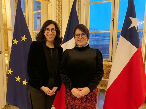 Ministra Brodsky Se Reúne En París Con La Ministra De Cultura Francesa