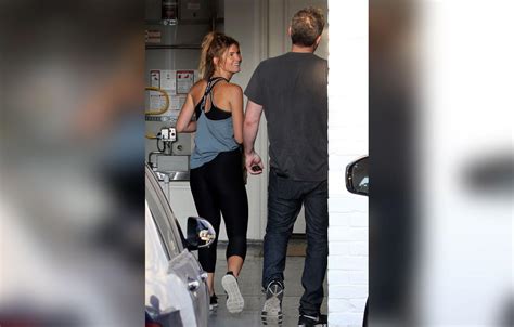 Ben Affleck Girlfriend Shauna Sexton Wears Bikini As He Heads To Rehab