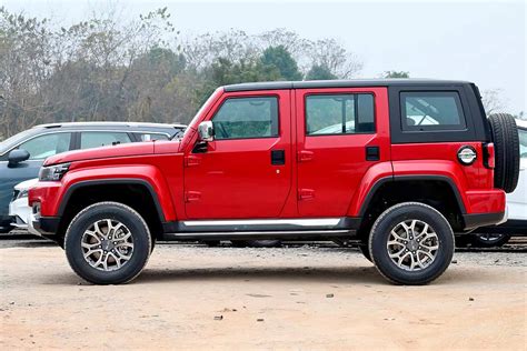 2025 Baic Bj40 фото и цена характеристики в России