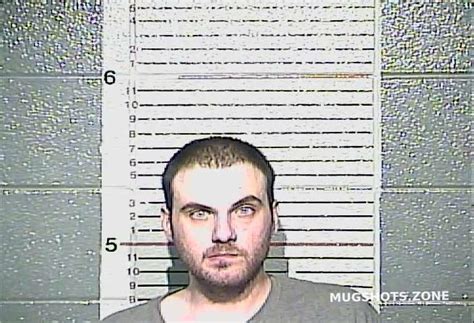 Young Robert Seth Ii 02 26 2023 Franklin County Mugshots Zone