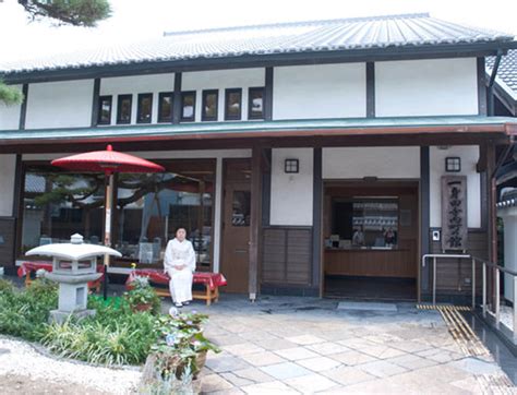 一身田寺内町の館 国宝建築物のある町並みを案内一身田寺内町の館