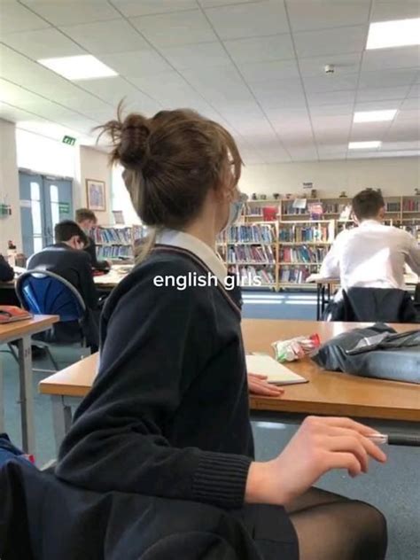 Girls Who Study English 🎥 Eu A Mah Study Hard Study Motivation