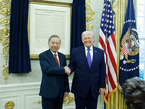 General Secretary To Lam Meets With Us President Trump At The White House
