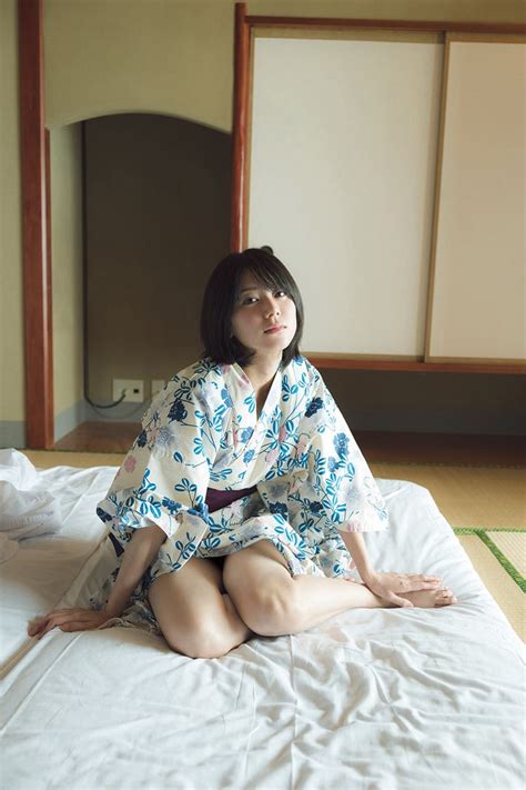 画像79 Akb48大西桃香、色気あふれる温泉カット解禁 汗ばむ美肌が眩しい モデルプレス