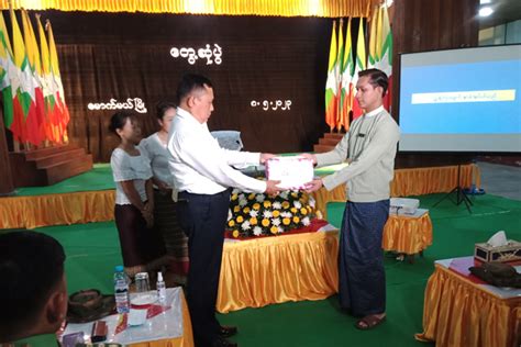 ရှမ်းပြည်နယ်ဝန်ကြီးချုပ် ဦးအောင်ဇော်အေး မောက