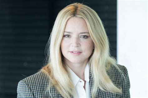 Nudité au cinéma Virginie Efira accusée de nuire à la cause des
