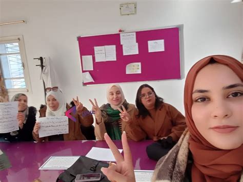 آلاف المعلمين والأساتذة النواب بتونس يدخلون في إضراب