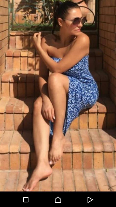 Mariam Hassan Feet