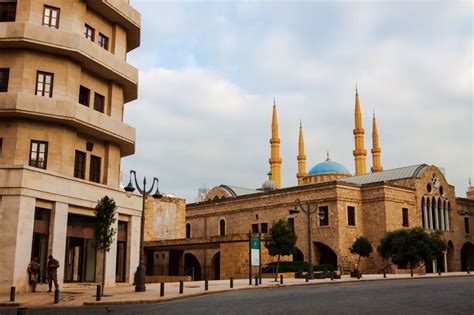 Unyielding Lebanon The Role Of Art 不屈のレバノン アートの役割 Art Space Tetra