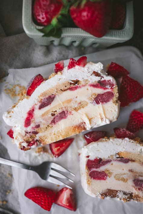Strawberry Shortcake Ice Cream Cake Lolo Home Kitchen