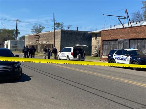 Authorities Id 2 Men Killed In Separate Birmingham Shootings On Monday