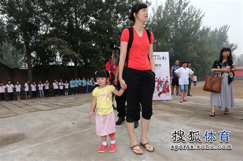 姚沁蕾姚明第二个孩子 随意云