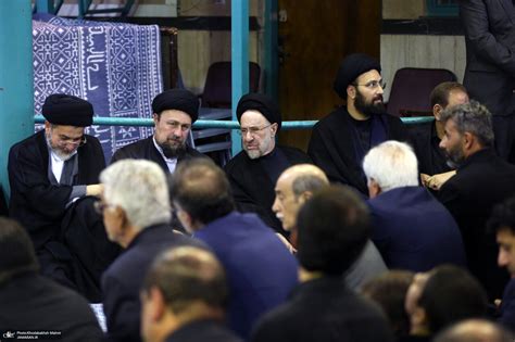 عکسی از سیدمحمد خاتمی و سیدحسن خمینی در یک مراسم