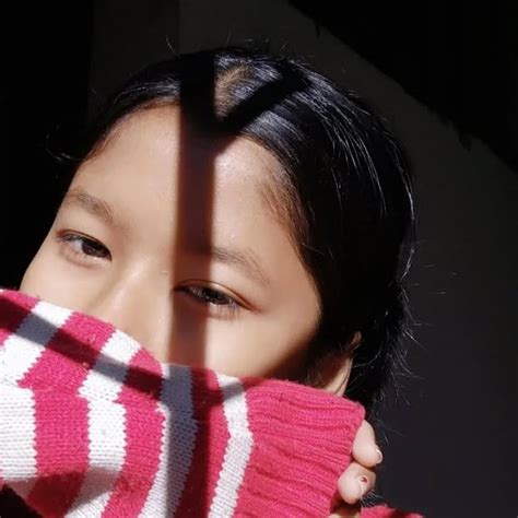 Pi Hu Ponomi • Threads Say More