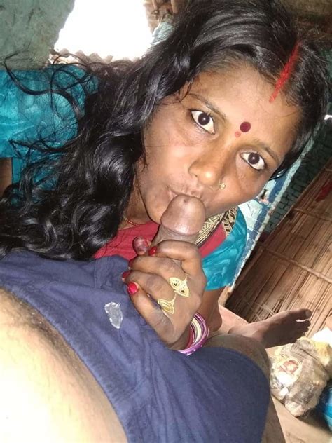 Desi Gaon Ki Rand Land Chuste Hue Porn Pictures Xxx Photos Sex Images