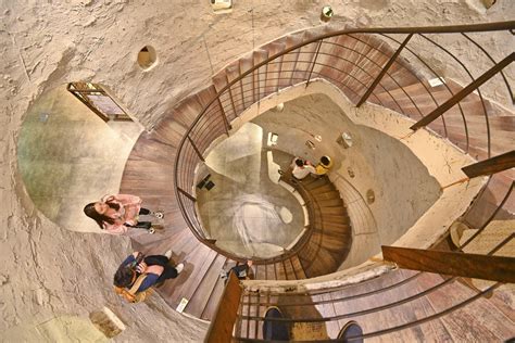 The First “geometry Bookstore” In A Peoples Daily App