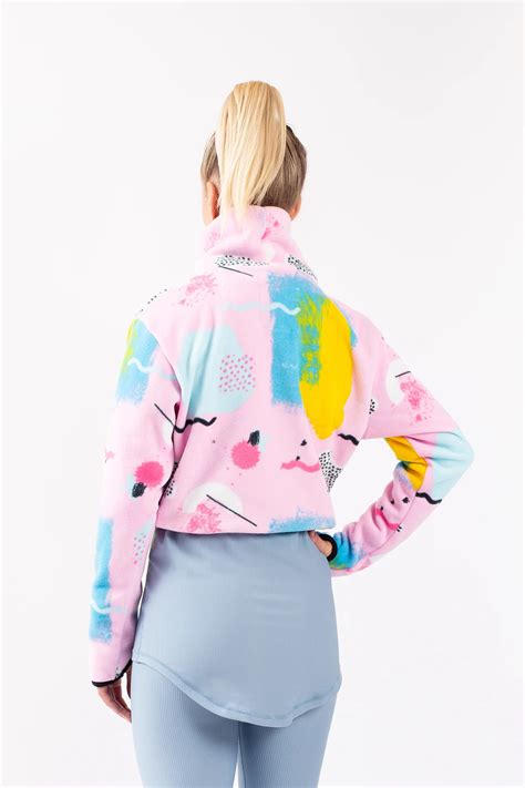 Peg Cropped Fleece Certain Shapes