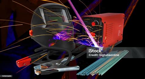 인버터 용접기 용접 장비 다중 프로세스 용접기 아크 용접용 액세서리 세트는 금속 구조물의 아크 용접 공정을 수행합니다 용접기에서 날아 다니는 불꽃 0명에 대한 스톡 사진 및