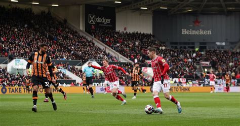 Bristol City Player Ratings Vs Hull City Mehmeti Vital Again As Robins