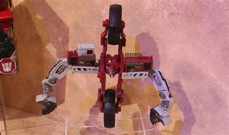 Detailed Look At Transformers 2 Devastator Cinemablend
