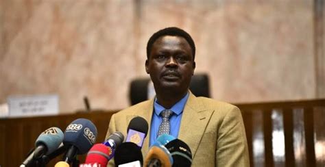 مناوي يهاجم الاتحاد الافريقي منصة السودان الاخبارية