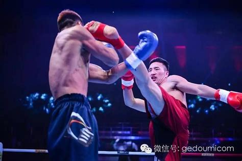 武警大战——贾奥奇对阵孟庆浩：被击倒也要往前冲！ 知乎