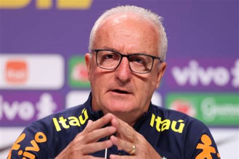 Mauro Cezar Detona Dorival E Seleção Brasileira Time Bem Fraco