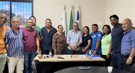 REUNIÃO COOPTOUR Prefeito Eudes Barros apresenta projeto de