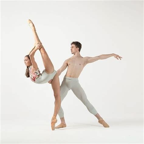 Pin By Flamingthon Tigger Krish On Egoist Dance Photography Ballet