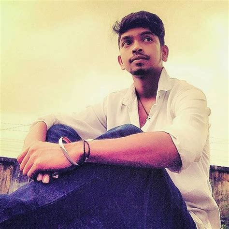 Aditya Choudhary Aadihoney • Threads Say More