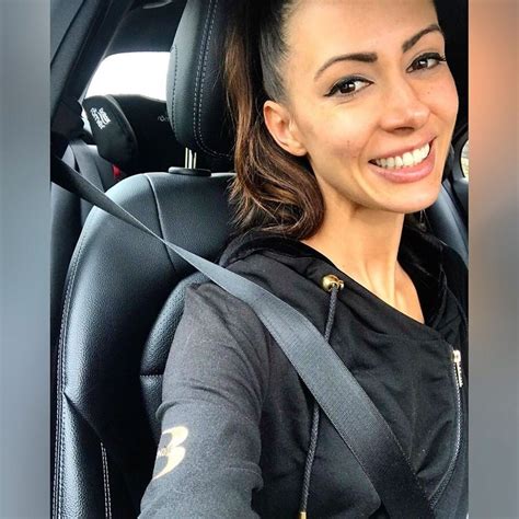 Its Tanning Thursday That Means Were One Day Closer To The Weekend 🙌