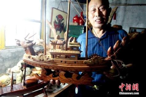 屈原老乡38年创作400余件木雕弘扬传统文化藏趣逸闻新浪收藏新浪网