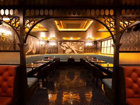 Times Squares 11 Best Restaurants