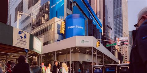 Morgan Stanleys Earnings Fall 9 On Lower Investment Banking Revenue Wsj