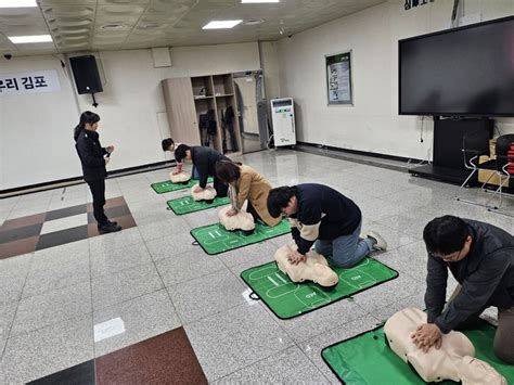 ˝골든타임 4분˝ 경기소방 심폐소생술 체험장비 무료대여 서비스시사앤피플