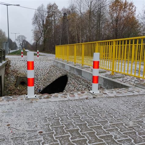 Taśma odblaskowa Czerwona 5m samoprzylepna