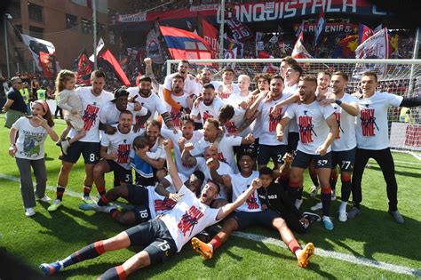 Genoa Ascoli 2 1 Only One Year Dopo Un Anno Il Genoa Torna In Serie A