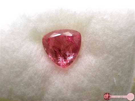 Родохрозит, Rhodochrosite, Rhodochrosit, • Mineral Catalog