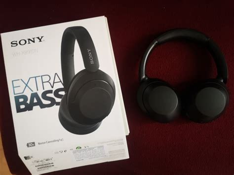 Sony WH-XB910N