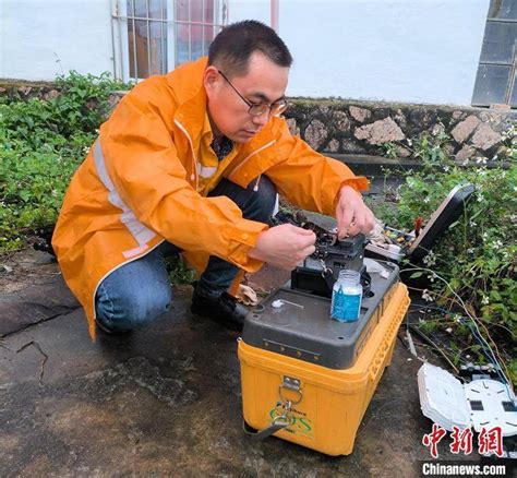 新春走基层丨以“春节”之名守护春节薛春节通信杨志