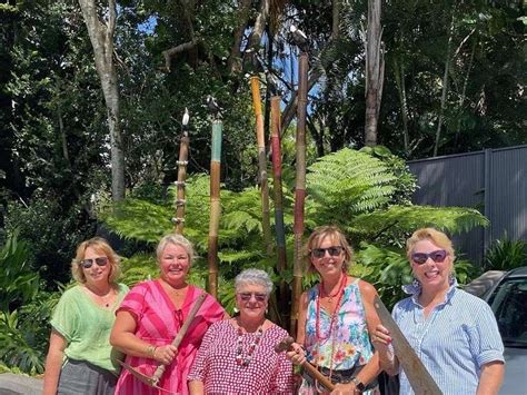The Magpie Totem Artists T Back To Hola Sunshine Coast Magazine